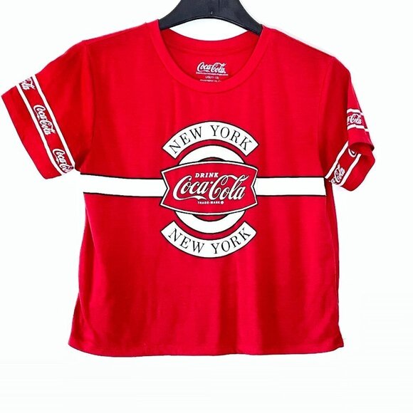 Coca Cola | Tops | Coca Cola Red Boxy Crop Tee Shirt With White Logo ...